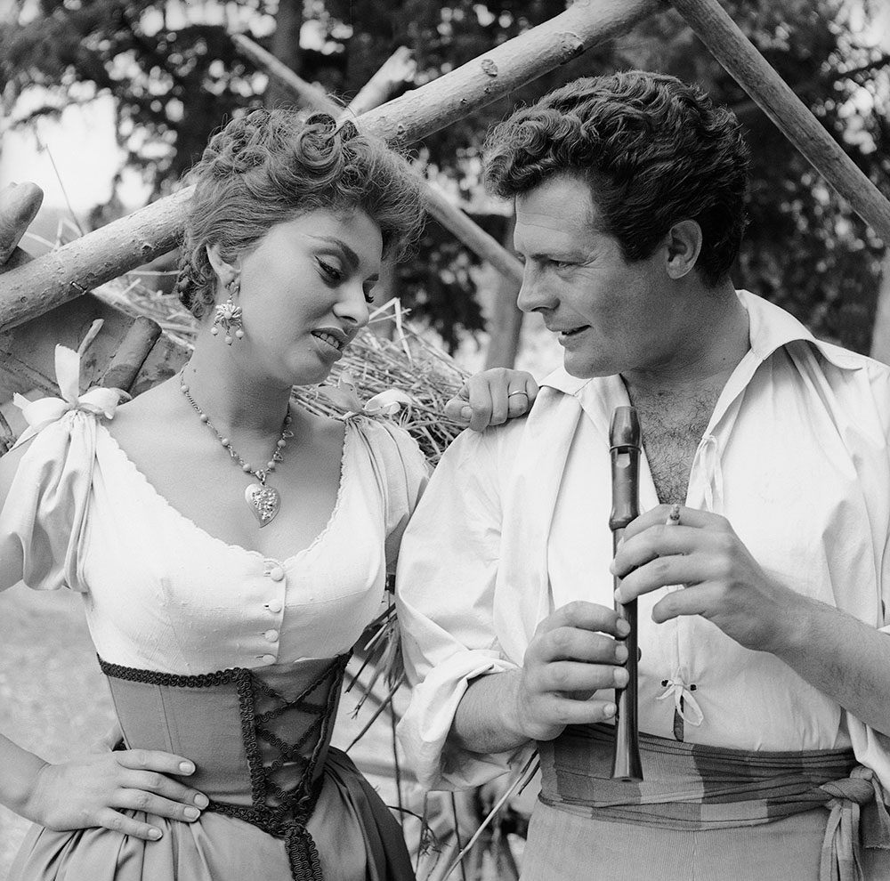 On Set & Behind the Scenes | Scala Archives